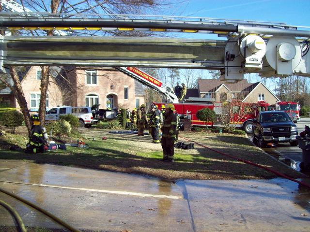 Structure Fire Canteberry Ln. - Smithfield Volunteer Fire Department